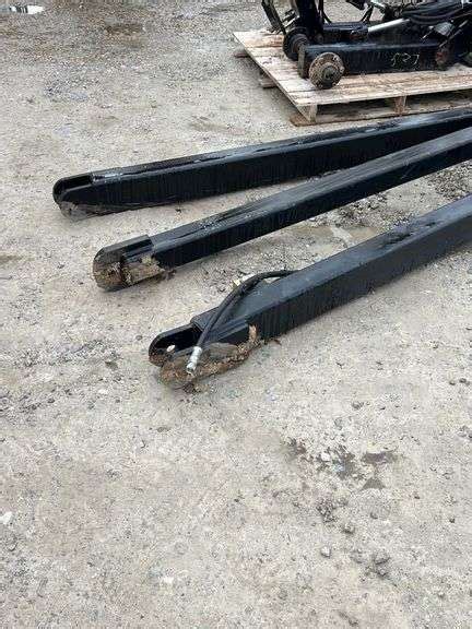 Dmi Caddy Converts 3pt To Pull Type Came Off Case Ih 2500 Ripper