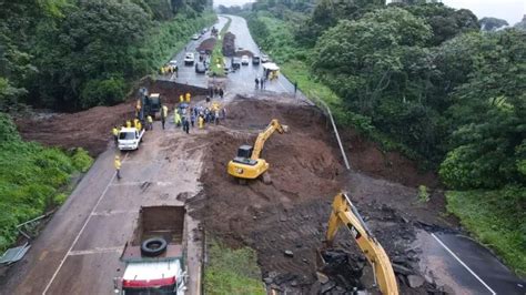 Crónica de una carretera destruida Autopista Palín Escuintla La Hora
