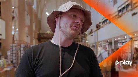 Rapper Sticks Laat Zijn Favoriete Plekken Van Zwolle Zien Foto Adnl