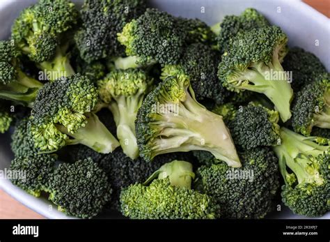Macro Photo Green Fresh Vegetable Broccoli Broccoli Vegetable Is Full Of Vitamin Vegetables For