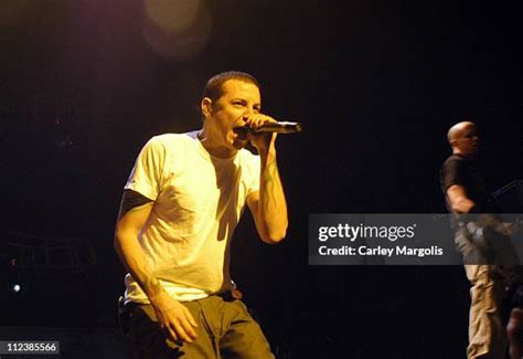 324 Chester Bennington 2003 Photos And High Res Pictures Getty Images