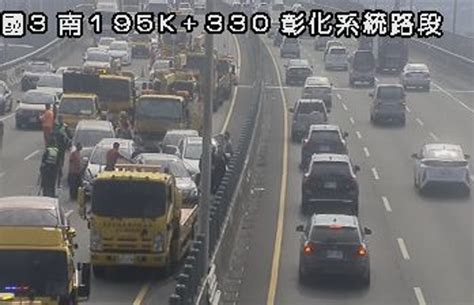補班日國3北上彰化段「6車連環撞」 佔用2車道 回堵1km 社會 中時新聞網