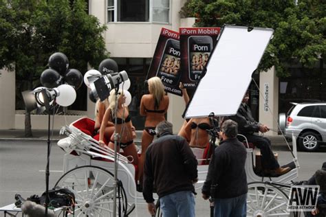 IPorn At Apple WWDC AVN