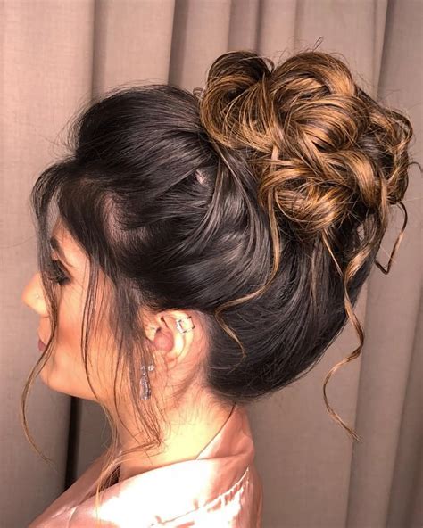 Penteados Para Madrinha De Casamento 2019 60 Fotos Passo A Passo