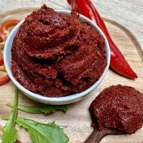 Tatli Biber Salcasi 16kg Slagerj Gozel