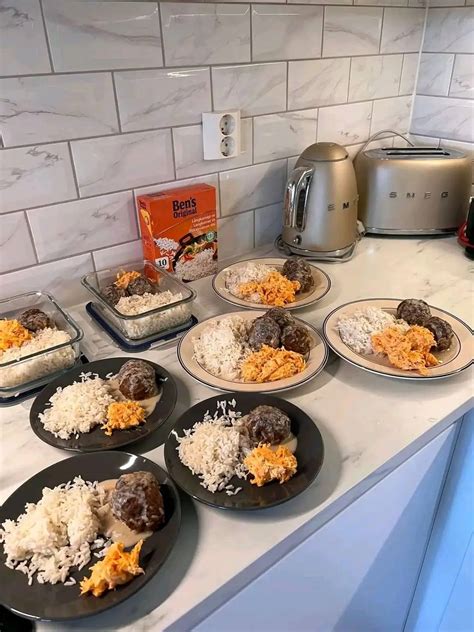 Bn O Тефтель Орц 600гр татсан мах агшаасан будаа 2 ш өндөг сонгино сармис амталгаагаар