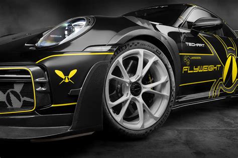 TECHART Unveils Porsche 911 GTstreet R Flyweight And New Performance