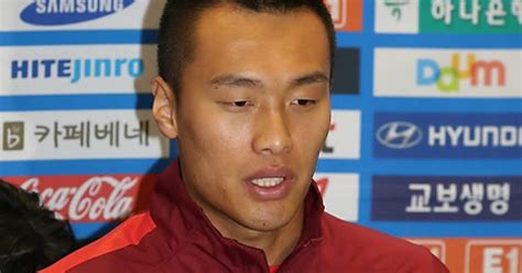 언론인터뷰하는 김신욱