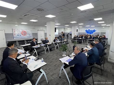 Ёс зүйн хорооны орон тооны бус гурван гишүүнийг томилж ажилд нь орууллаа