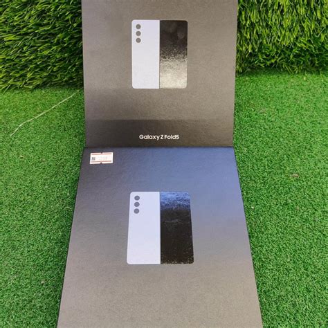 New Sealbox Samsung Galaxy Z Fold G Gb Rm Offer Mobile Phones Gadgets Mobile