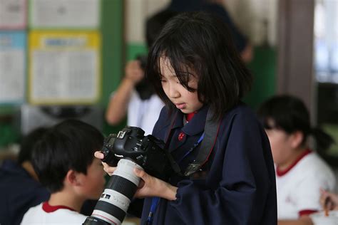 「給食風景の撮影」
