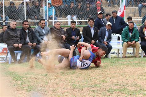 گزارش تصویری؛ مسابقات کشتی با چوخه گود چشمه زینل خان اسفراین