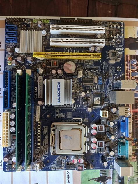 Motherboard & CPU Bundles - Foxconn G41MXE motherboard with Intel `86 ...