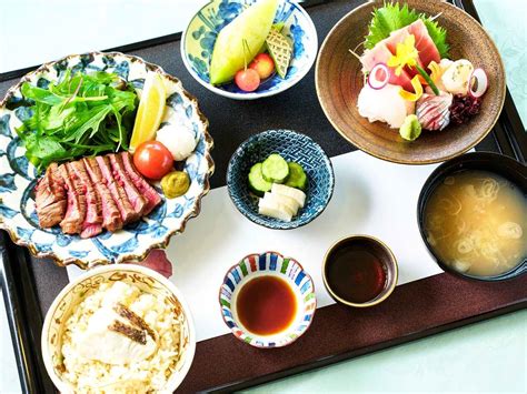 ゴルフ場の最上級ランチメニュー大調査。一度は言いたい、｢一番上のコレください｣ 34 みんなのゴルフダイジェスト