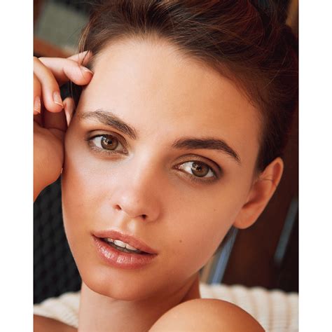 Lilit A Top Models Of Jetzt Bei Zweitausendeins Kaufen