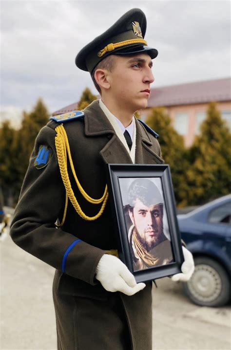 На Івано Франківщині попрощалися з Героєм України Дмитром Коцюбайлом