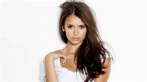 Nina Dobrev Brunette Wallpapers Hd Desktop And Mobile Backgrounds