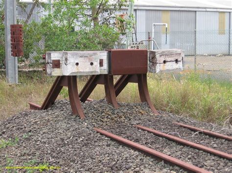 Trackside Accessory Range Queensland Standard Rail Formed Buffer Stops