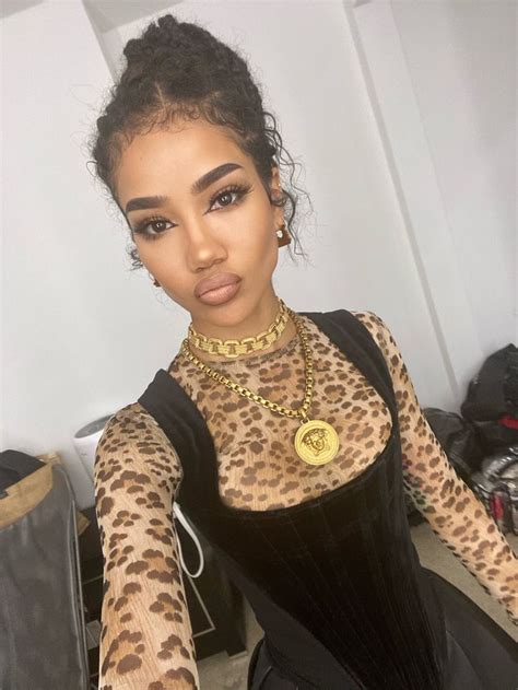 Chilombo On Twitter Woman Crush Everyday Hair Styles Girl Hairstyles