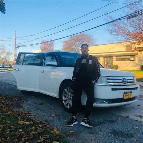 Sammy Richetelli Facebook Instagram And Twitter On Peekyou