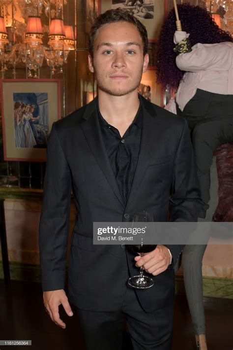 Пин от пользователя Lady Wolff на доске Finn Cole