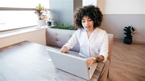 Guide To Hiring An Intern Dramming News