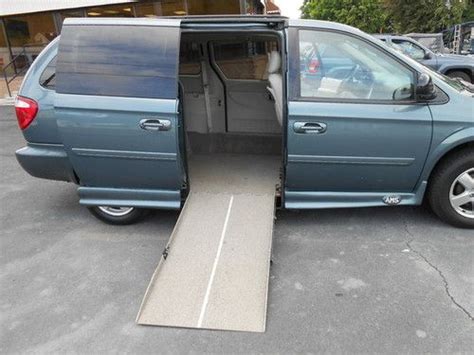 Buy Used 07 DODGE GRAND CARAVAN HANDICAP VAN WHEEL CHAIR RAMP 26035