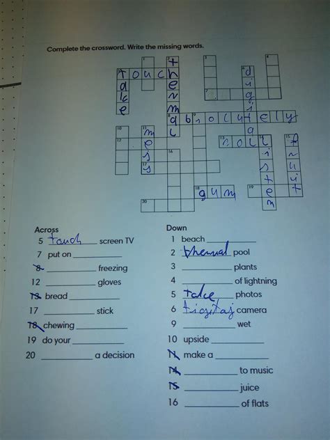 Complete The Crossword Write The Missing Word Prosz O Pomoc Potrzebuj