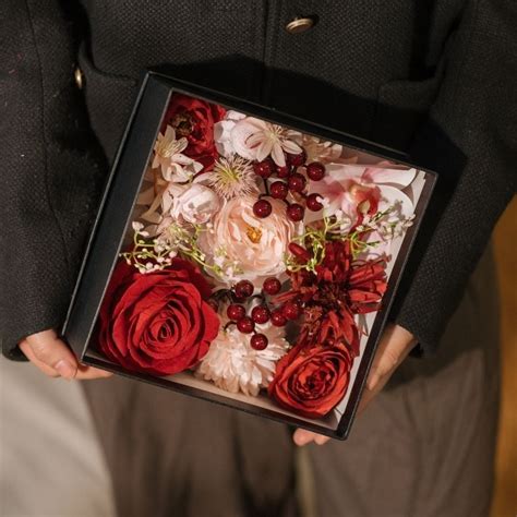 FLORA BOX RUBY 85Art