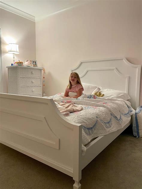 Classic Annie Molly Annes New Bed