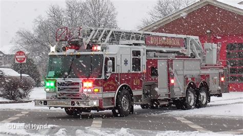 Bolingbrook Fire Dept Truck 4 Responding Youtube