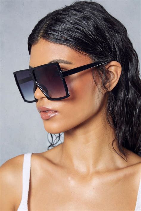 Extreme Oversized Flat Top Square Sunglasses Boohoo Uk