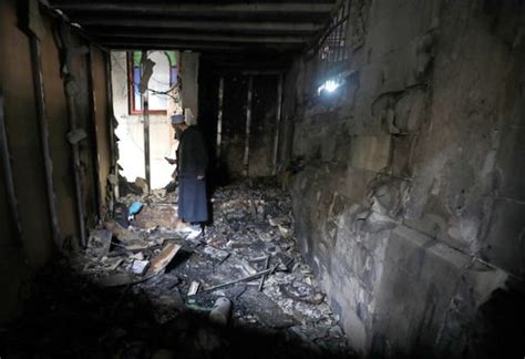 Израелските сили вршат рации во џамиите на Западниот Брег ја запалија историската џамија Ал Наср