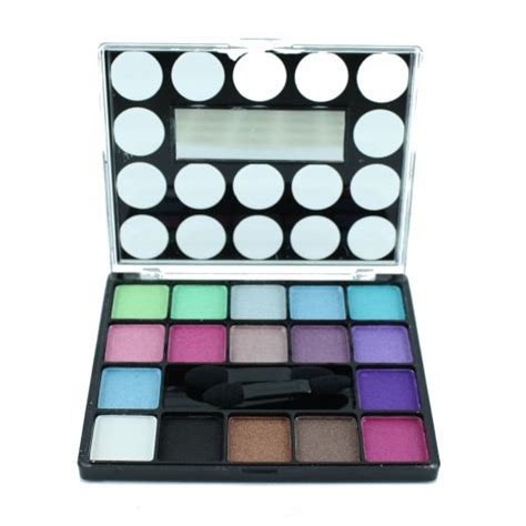 Technic 17 Colour Eye Shadow Make Up T Set Kit Make Up From High Street Brands 4 Less Uk