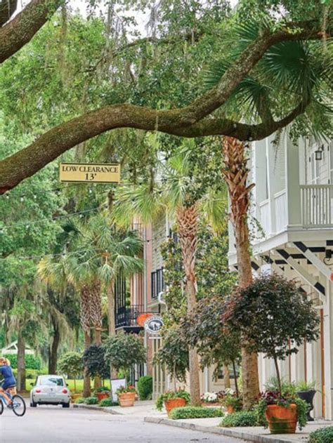 Most Charming Small Towns in Indiana 𝗧𝗼𝘂𝗿𝗬𝗮𝘁𝗿𝗮𝘀