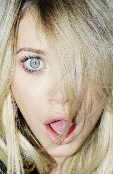 Adela Tessie Mary Kate Ashley