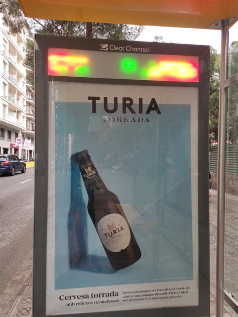 My City Put A Opac Plástic To Protect The Screen Fron Heavy Rain Ronejob