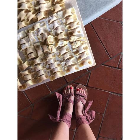 Athena Calderones Feet I Piedi Di Athena Calderone Celebrities
