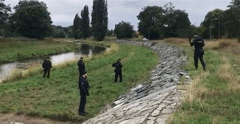 В городе Пльзень иностранец изнасиловал 15 летнюю девушку затем завернул ее в мешок и сбросил с