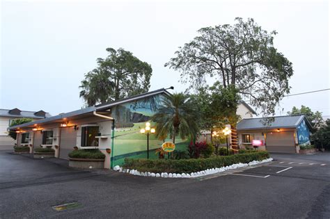 溫莎堡汽車旅館 台南合法新營區住宿 旅館 bluezz民宿筆記本