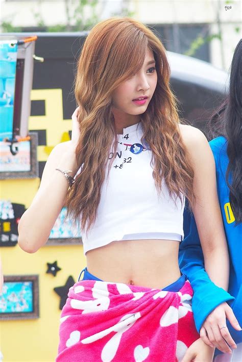Pin On TWICE CHEER UP
