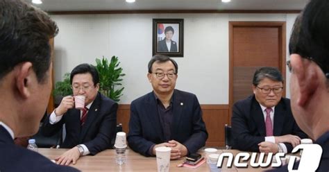 촛불민심 마주한 새누리당