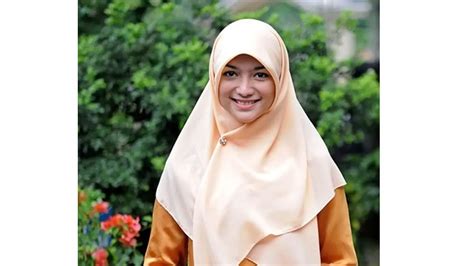 6 Potret Transformasi Citra Kirana Dari Gadis Sampul Hingga Berhijab