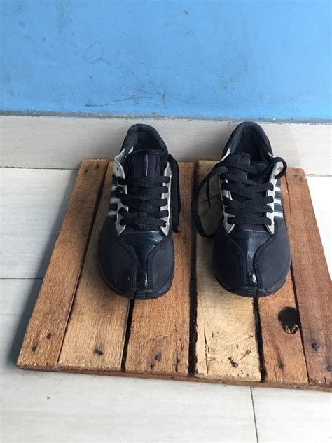 Adidas Climawarm Original, Fesyen Pria, Sepatu , Sneakers di Carousell