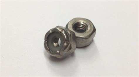316 Unf Nyloc Nut Ss304