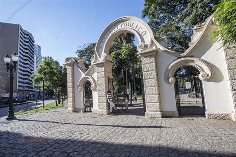 Mais Antigo Parque De Curitiba Passeio Público Chega Aos 139 Anos Como