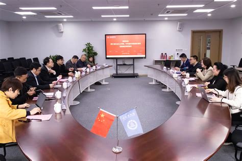 浙江中华文化学院一级调研员张建伟一行来温调研