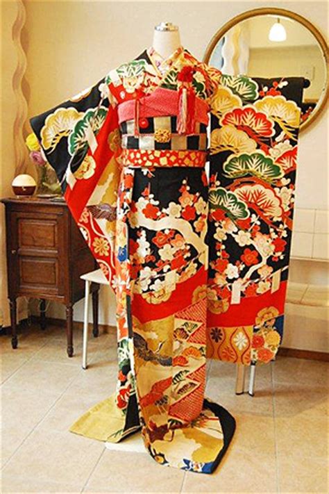 新入荷華やかモダンな黒引き振袖 着物レンタルの灯屋2 ブログ