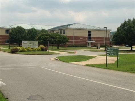 Rcs Teacher Pleads Guilty To Sexually Abusing Student
