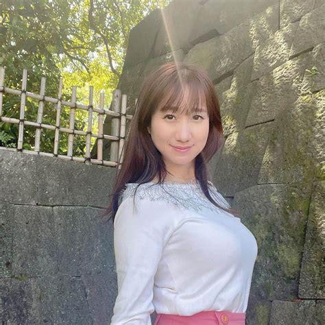 吉井明子さんのインスタグラム写真 吉井明子Instagram あす4月29日 土 NHK BS4Kにて 午前9時午前9時25分